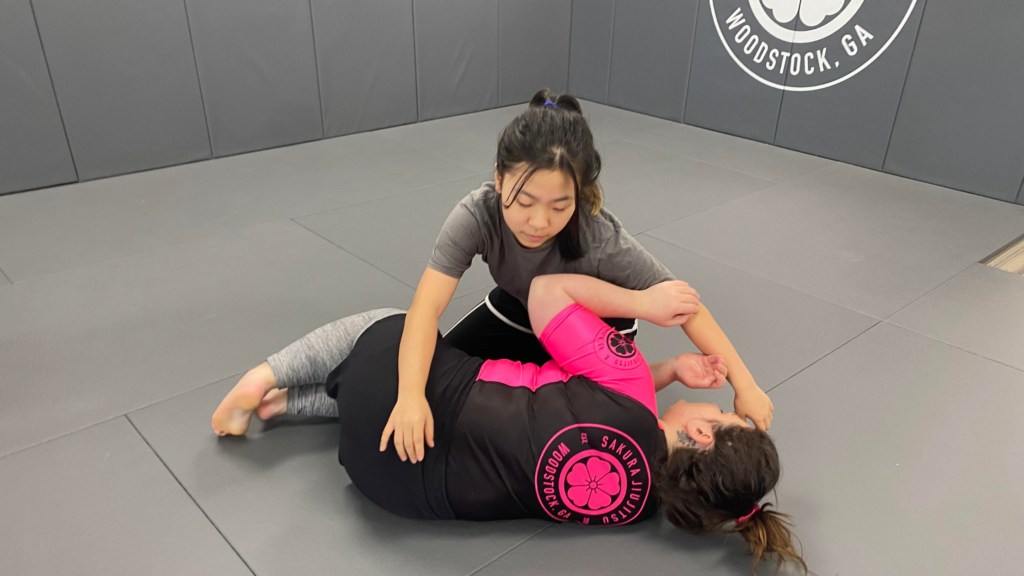 Top 5 Benefits of Jiu Jitsu for Women and Girls - Sakura BJJ ...